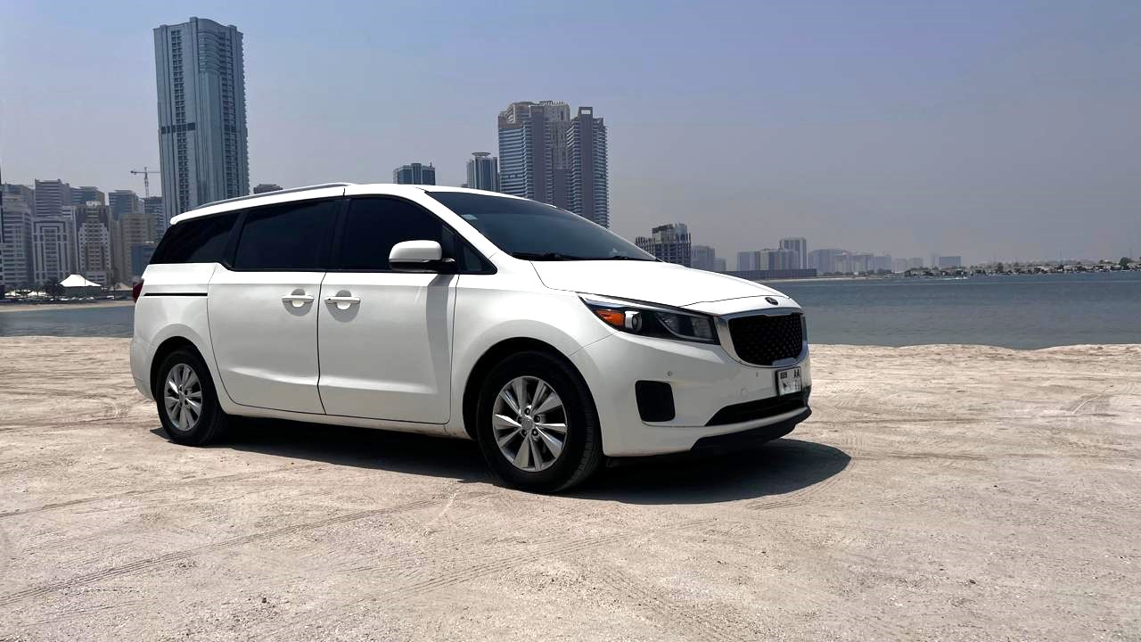 transfer between abu dhabi and dubai privet (eco) – 893415 - Triply