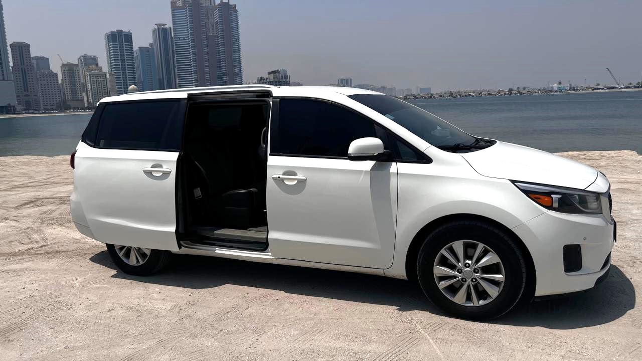 transfer between abu dhabi and dubai privet (eco) – 893415 - Triply
